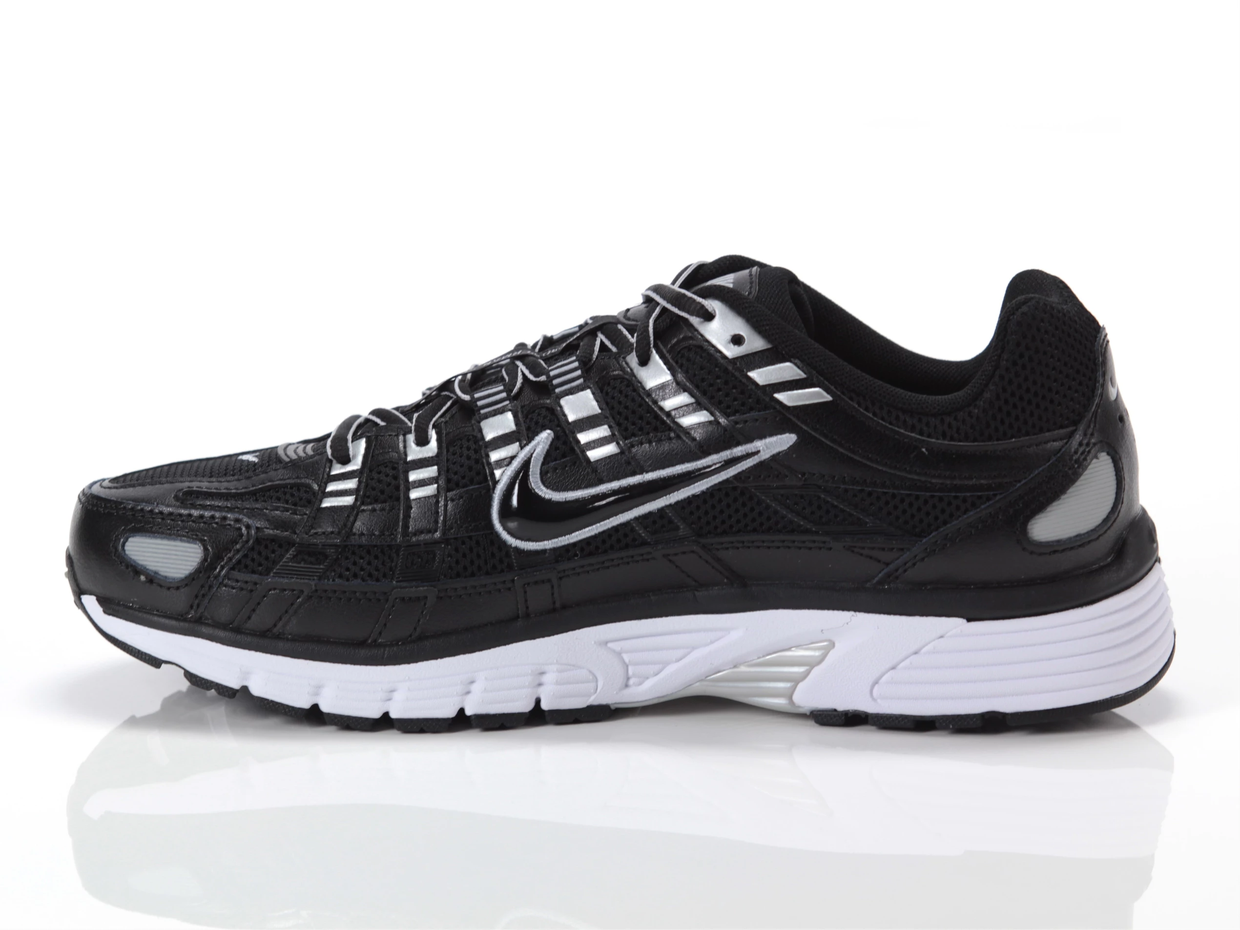 Nike NIKE P-6000 man CD6404 026 | YOUSPORTY