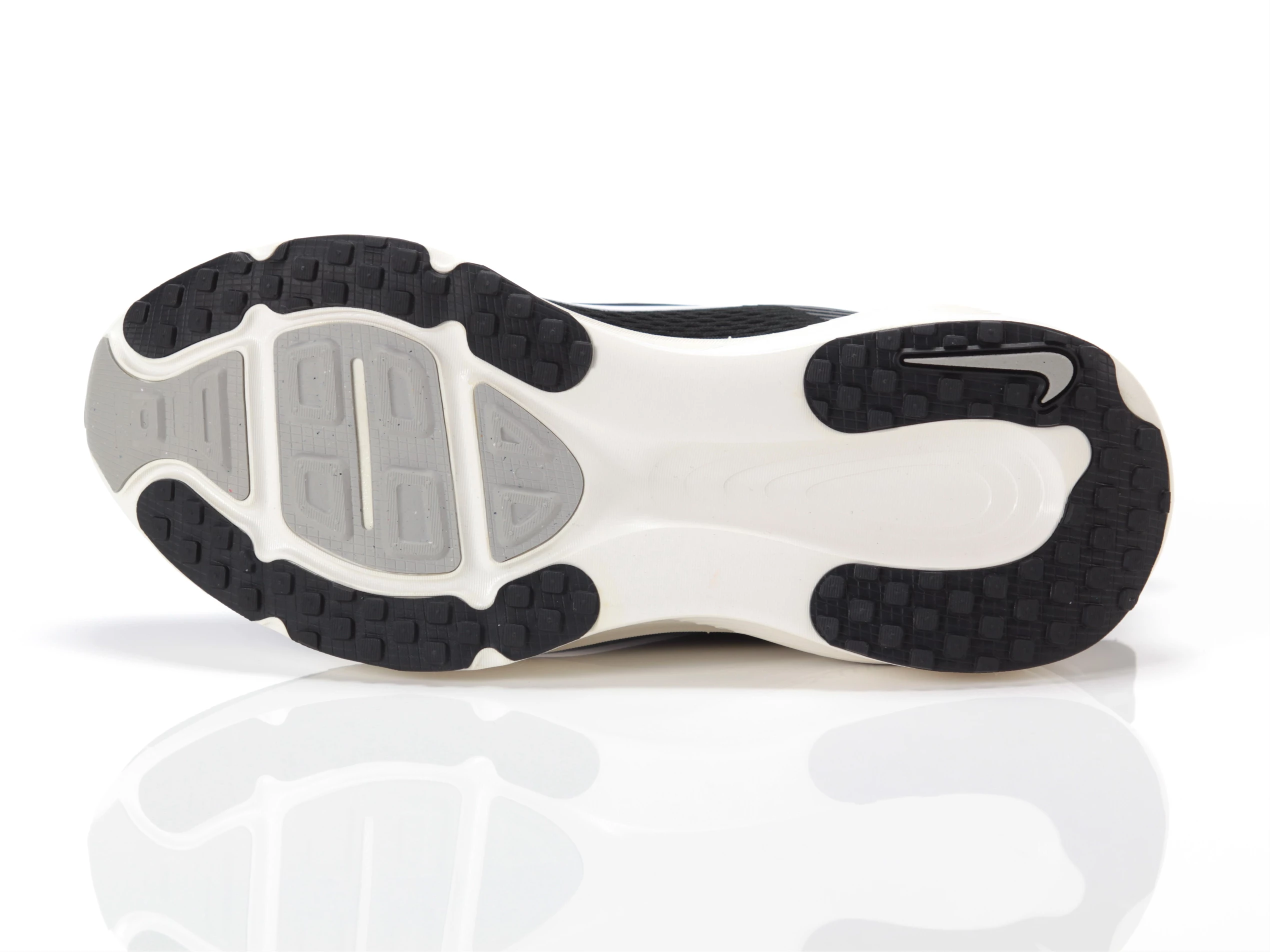 Nike VOMERO 18 man HM6803 007 | YOUSPORTY