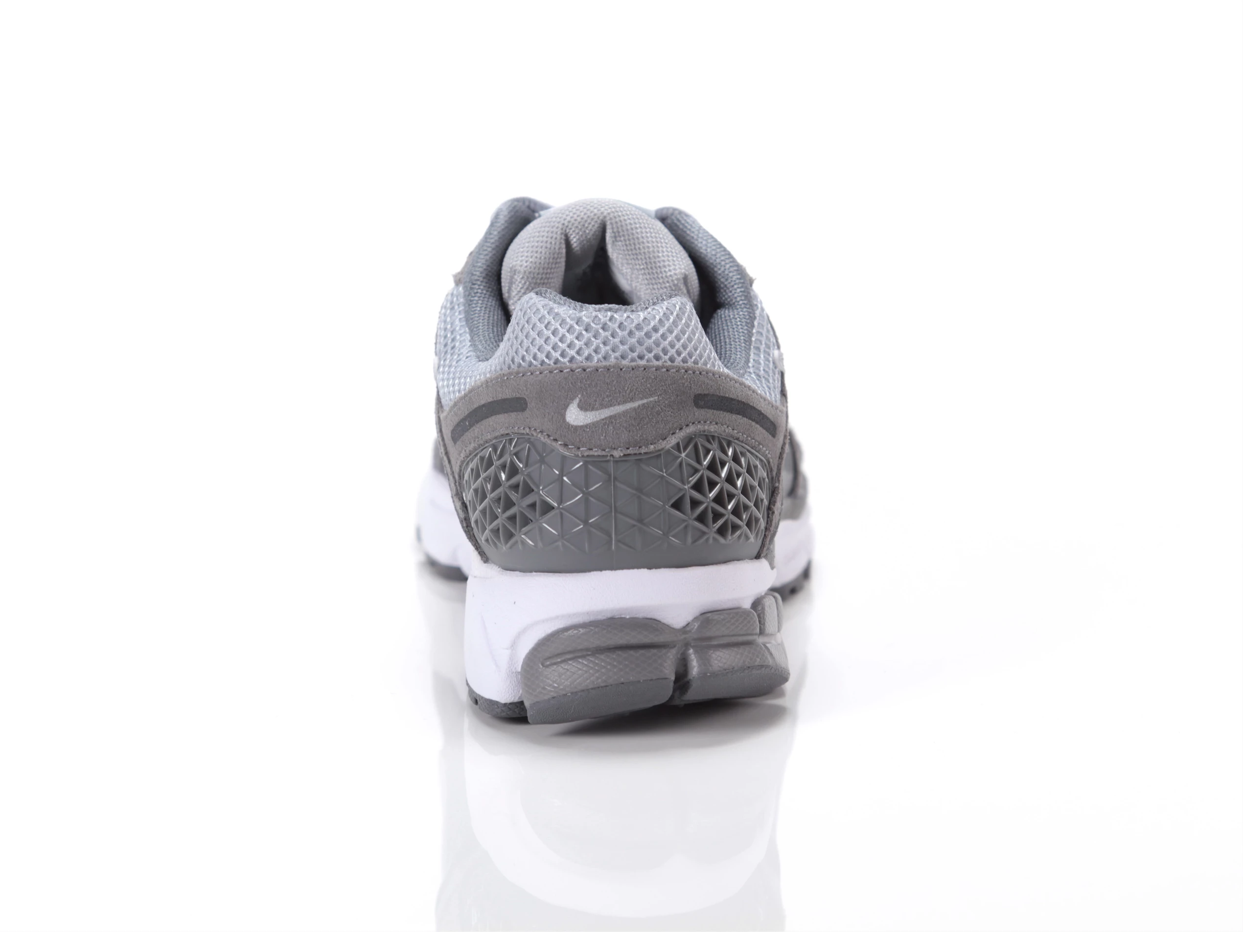 Nike NIKE ZOOM VOMERO 5 SDE man HF1553 003 | YOUSPORTY