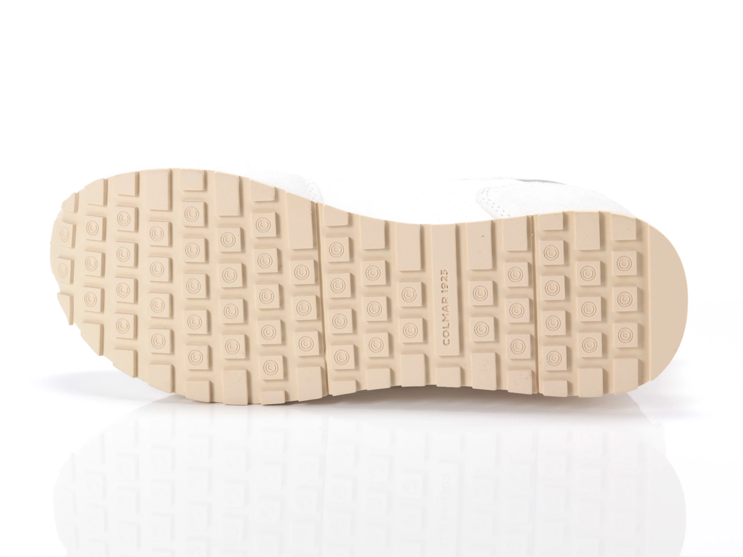 Travis Authentic 050 High Outsole White Beige - Sneakers donna Colmar ...