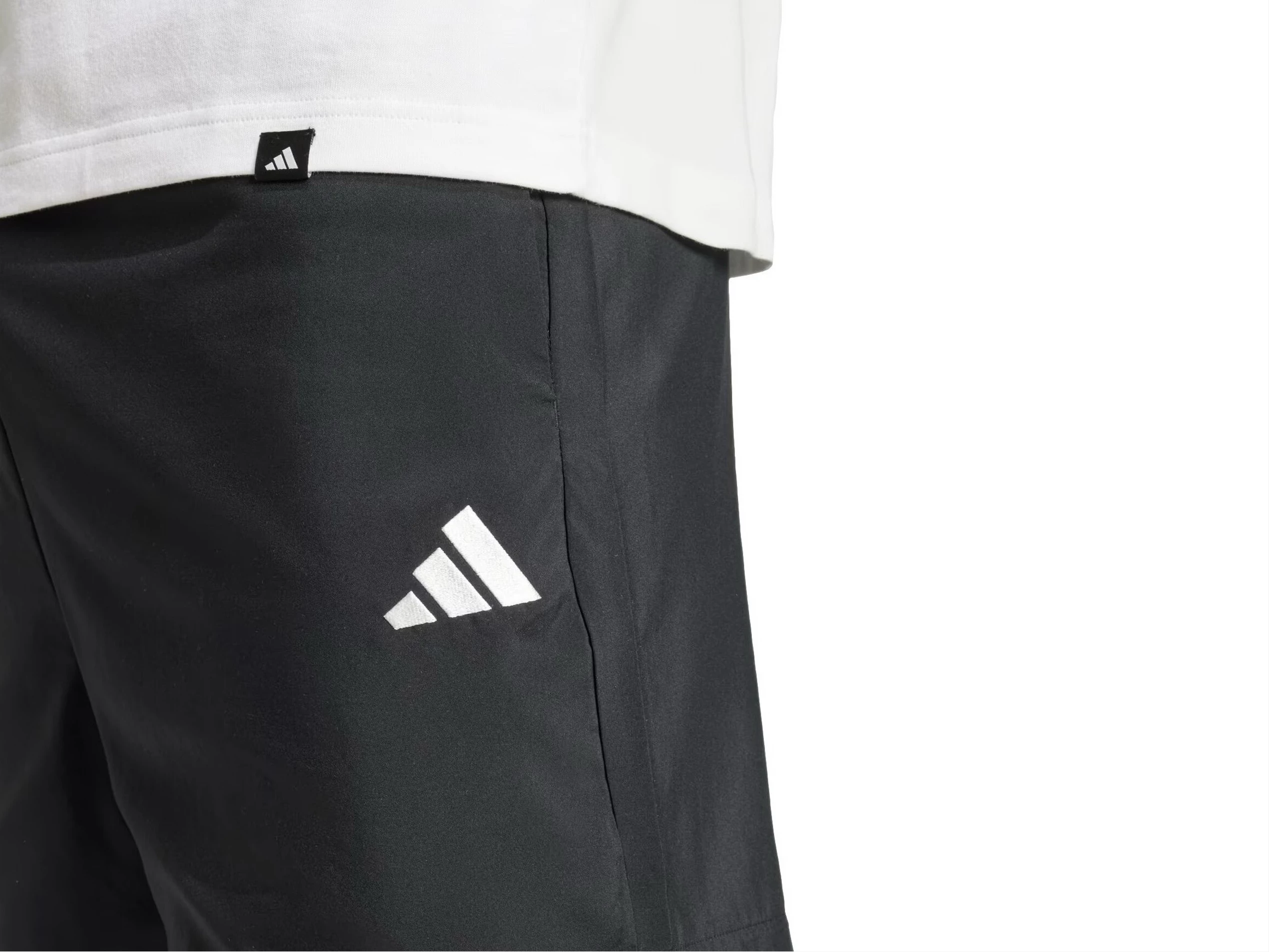 Adidas Short Essentials Small Logo man JF1117 | YOUSPORTY