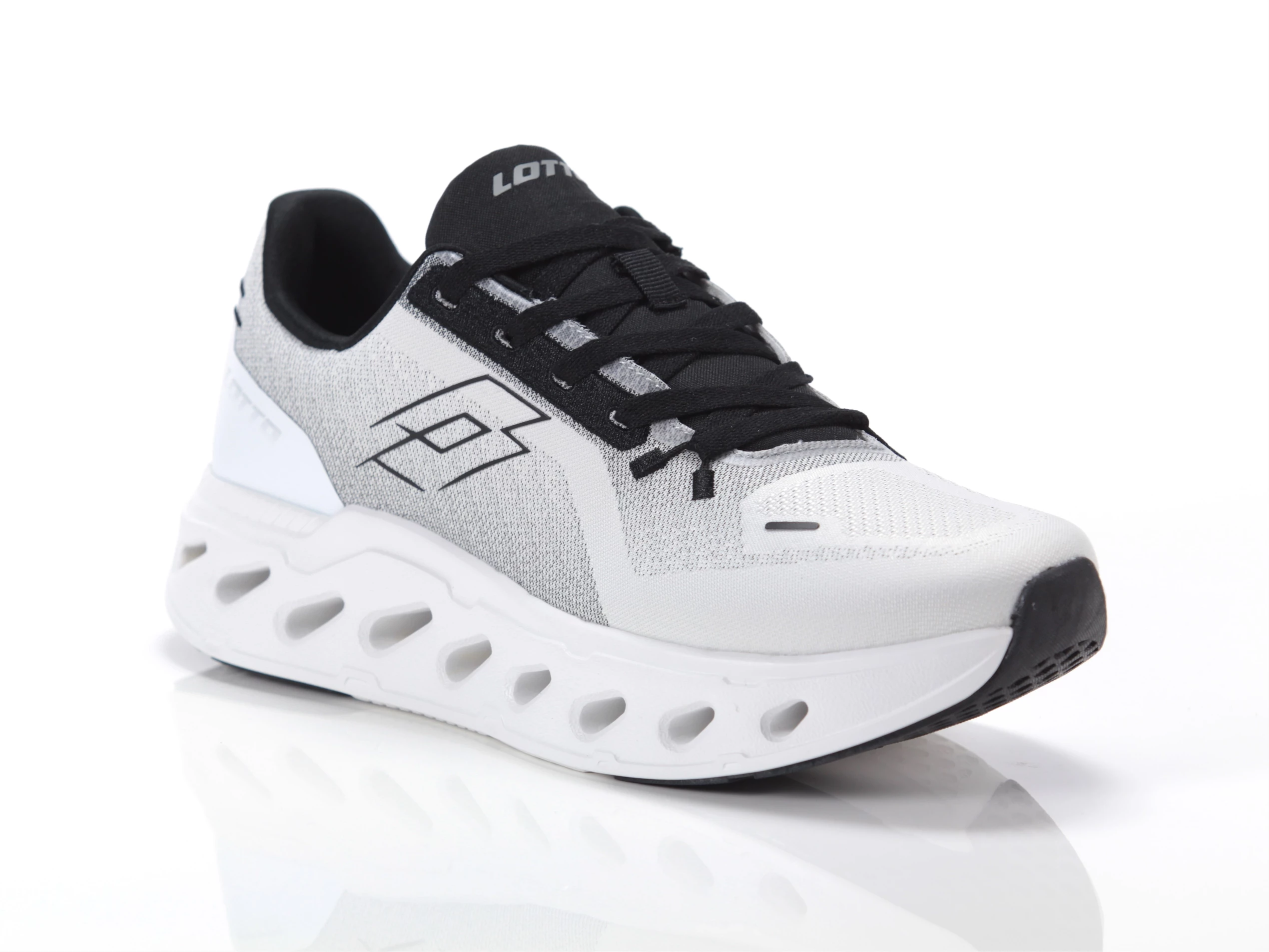 Lotto VENTO 40 AMF man 223779 A9D | YOUSPORTY